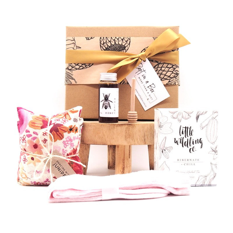 HIBERNATE & CHILL GIFT BOX– Rapt in a Box